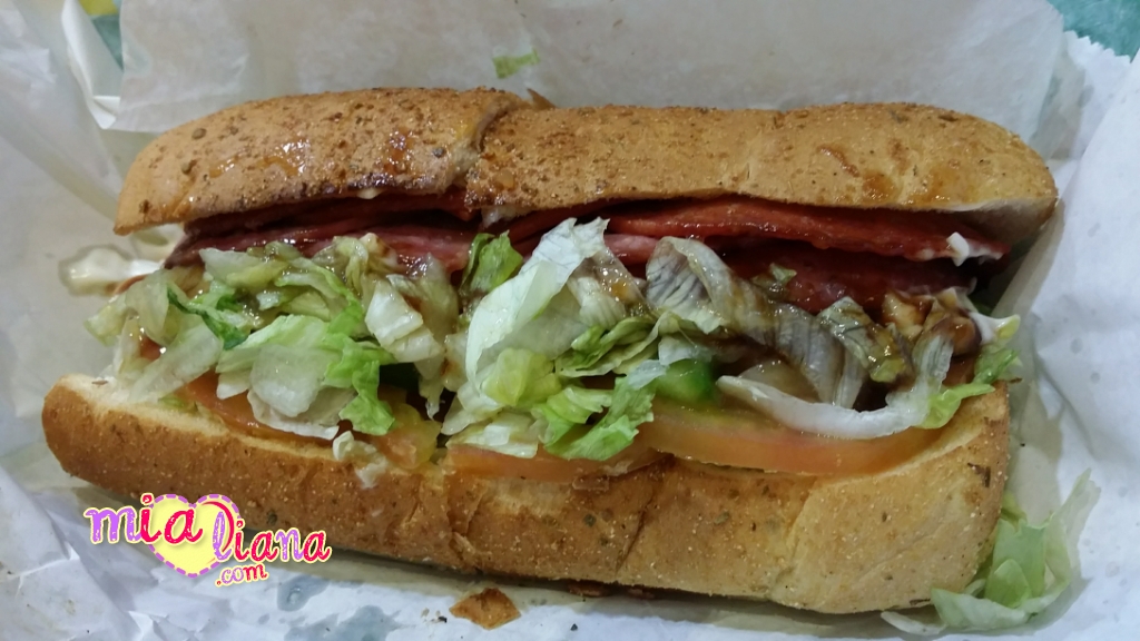 Wordless Wednesday 549 : Makan-Makan Di Subway Terminal Bas Larkin