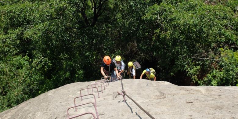 Via Ferrata Gunung Parang: Welcome to Mount Parang Via Ferrata
