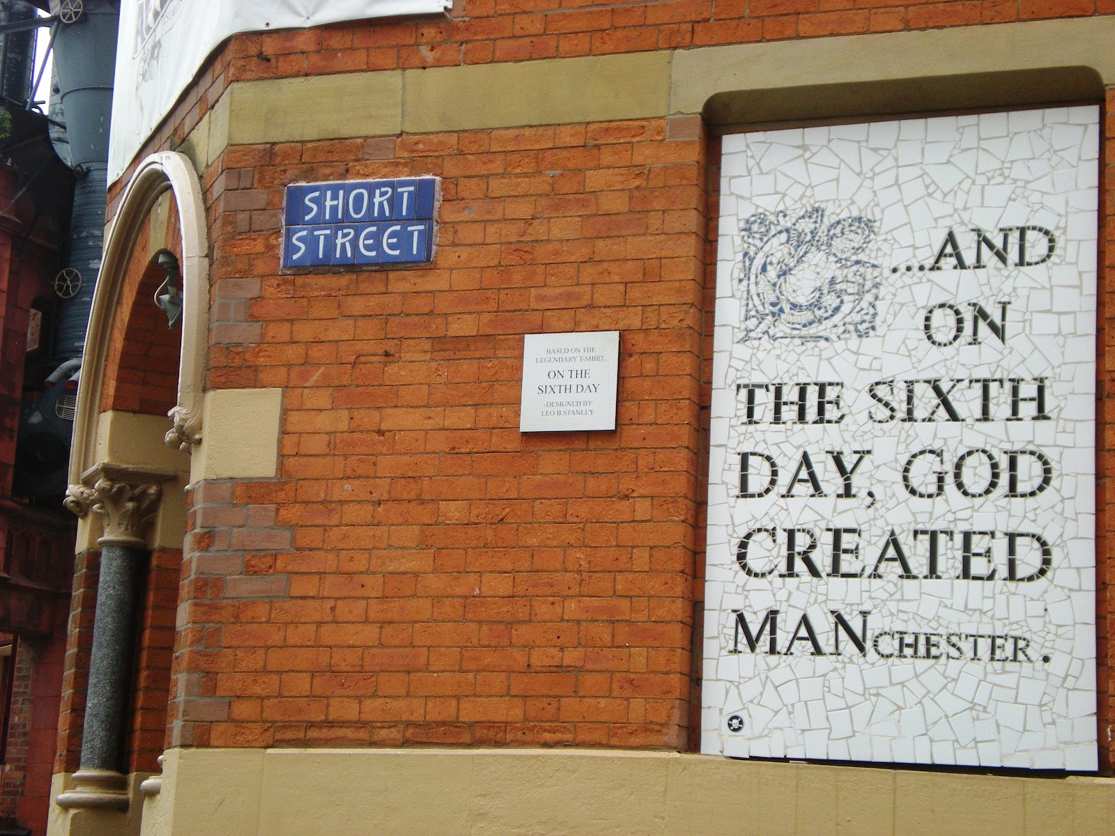 mancunian wave: Monday Murals: On the sixth day, God created Manchester