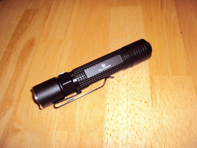 Bradley's Gadget and Gear Reviews: Olight M18 Maverick Flashlight