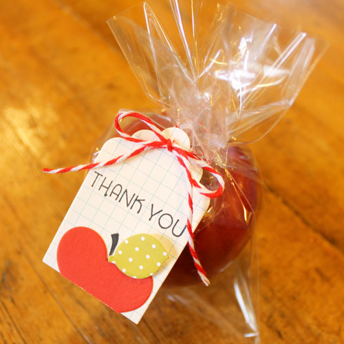 Let's Make A Card!: Apple Tag