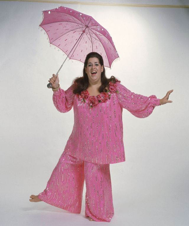 Before Adele, There Was Elliot: 40 Beautiful Pics of Mama Cass in the ...