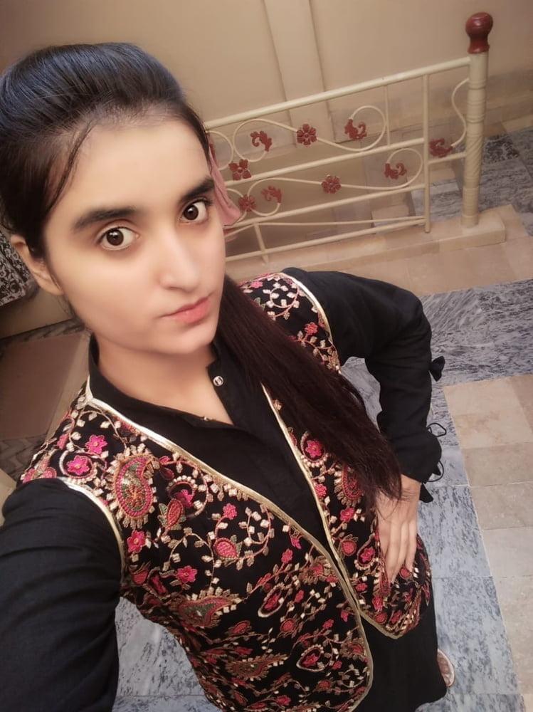 Pakistani Rich Girl in Inners