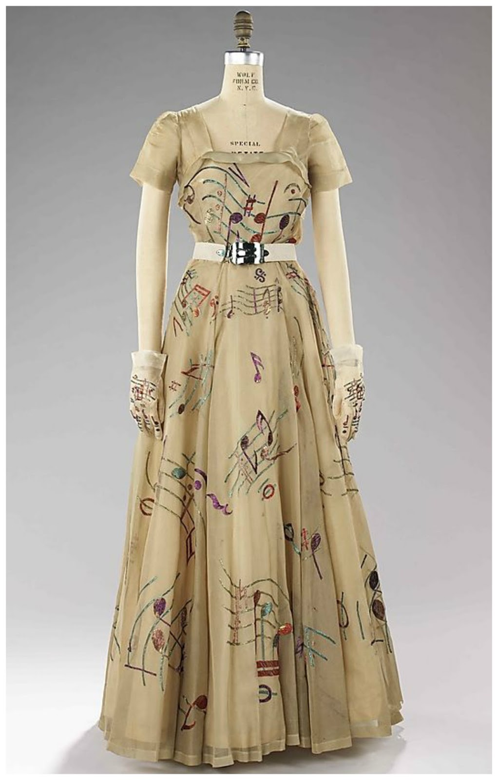 Elsa Schiaparelli 1880-1973