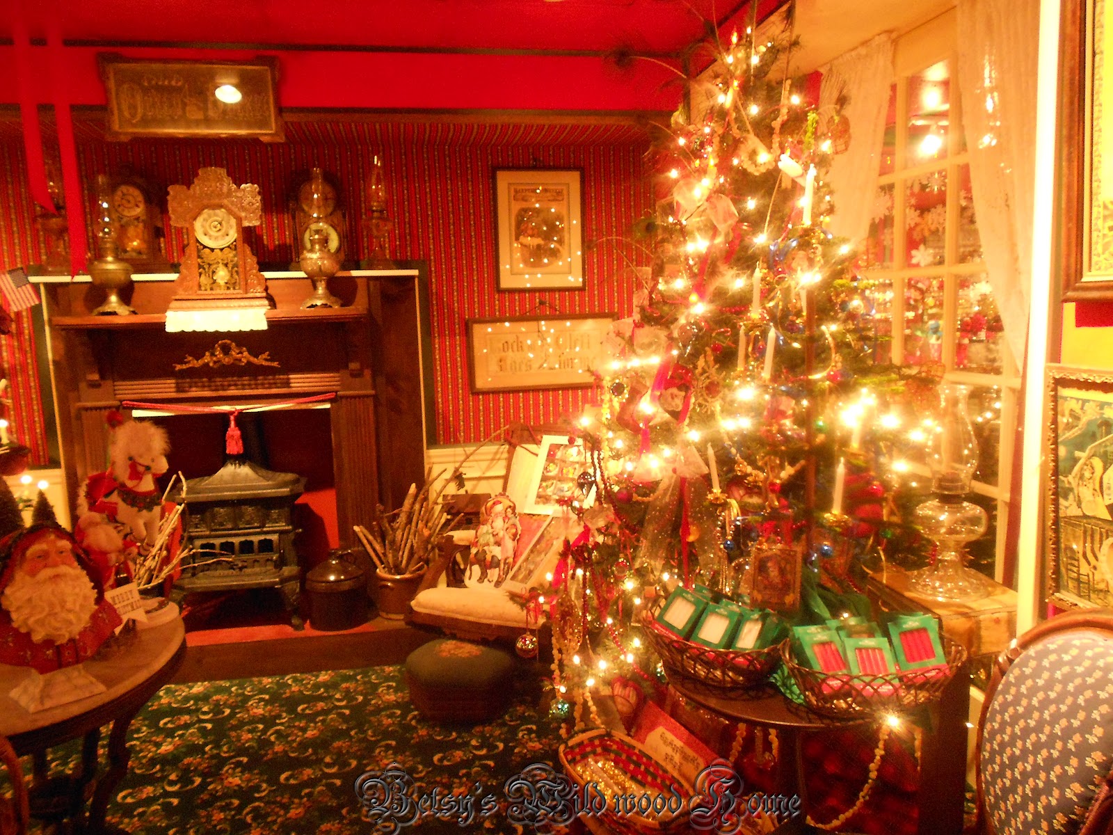 Wildwood Christmas: Christmas shop pictures