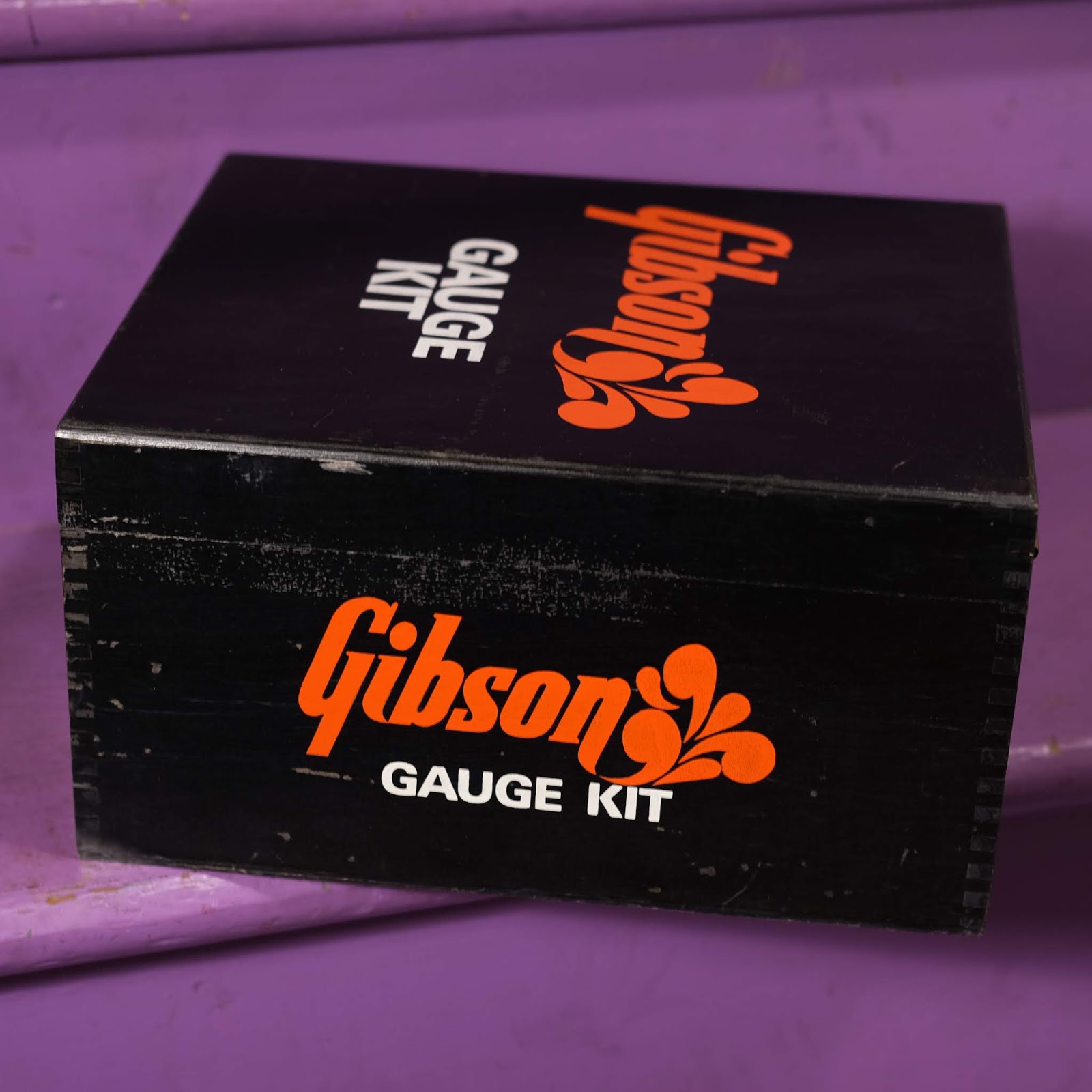 Jumble Sale: 1980s Gibson Gauge Kit Box
