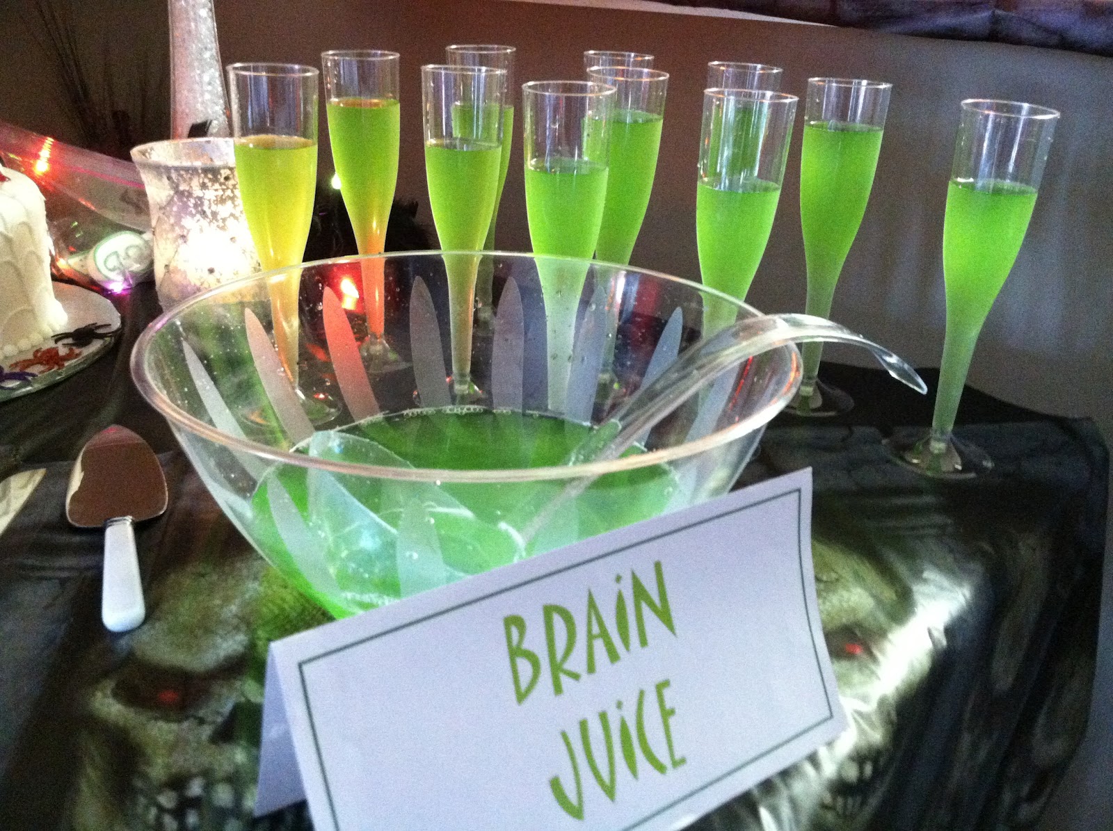 Briggle Sticks: Zombie Prom