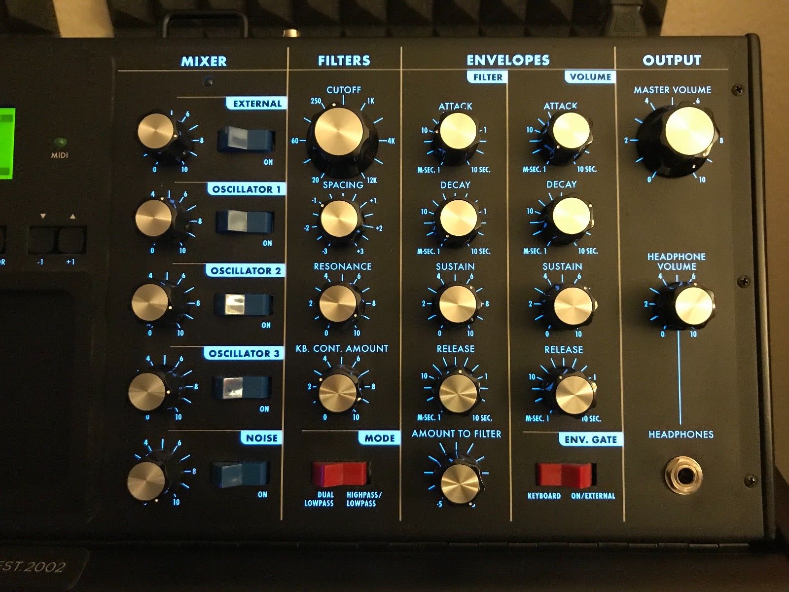 MATRIXSYNTH: Moog Minimoog Voyager Electric Blue Keyboard Synthesizer