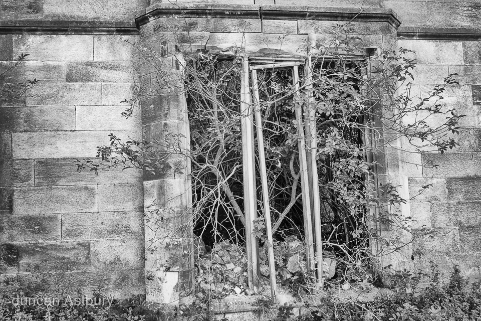 Lathallan House, a debris field