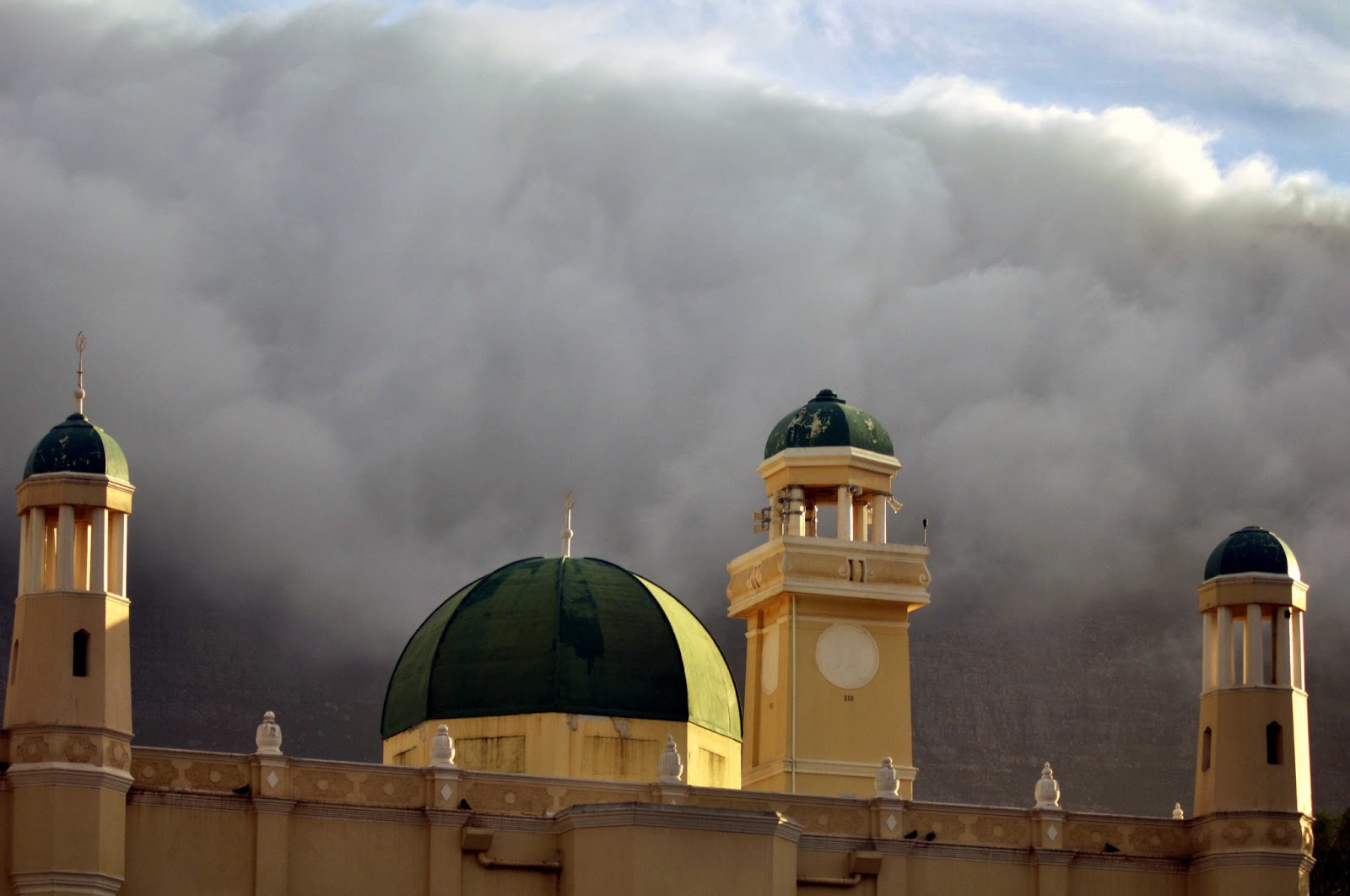 Surfing Behind the Wall: District Six Moods
