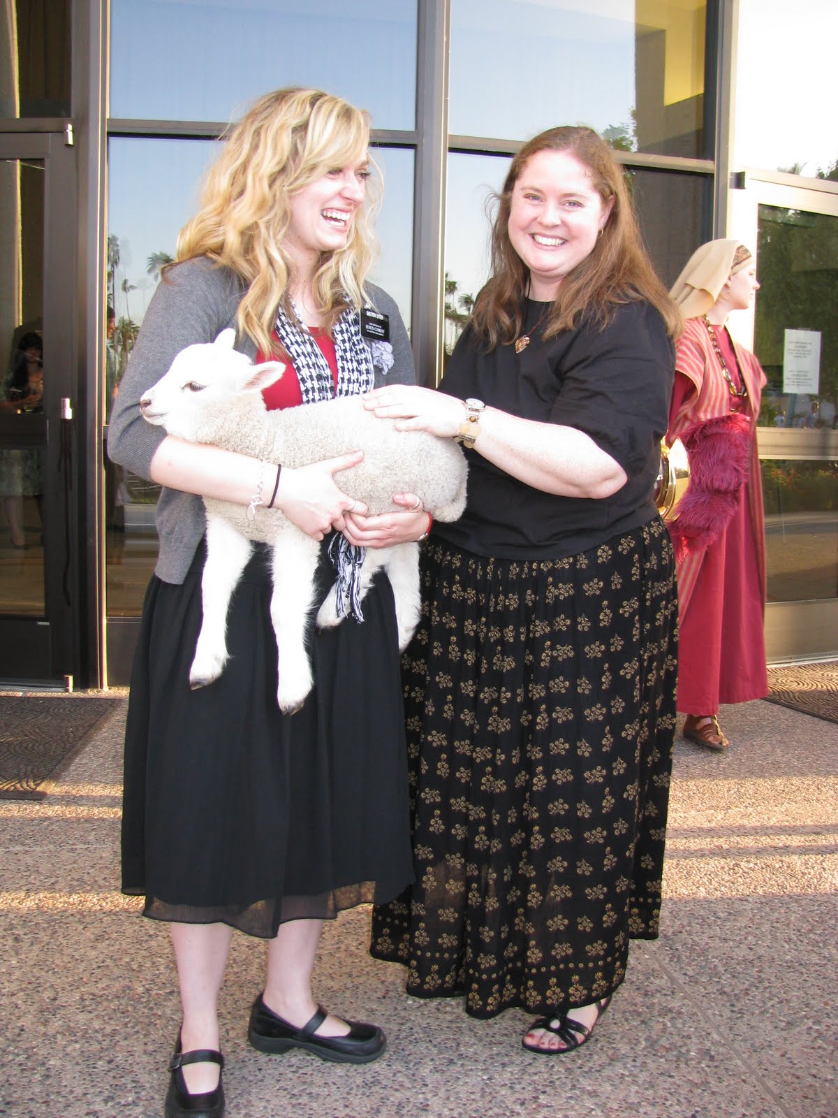 Cathedrals and Crocodiles: Mesa, AZ Easter Pageant