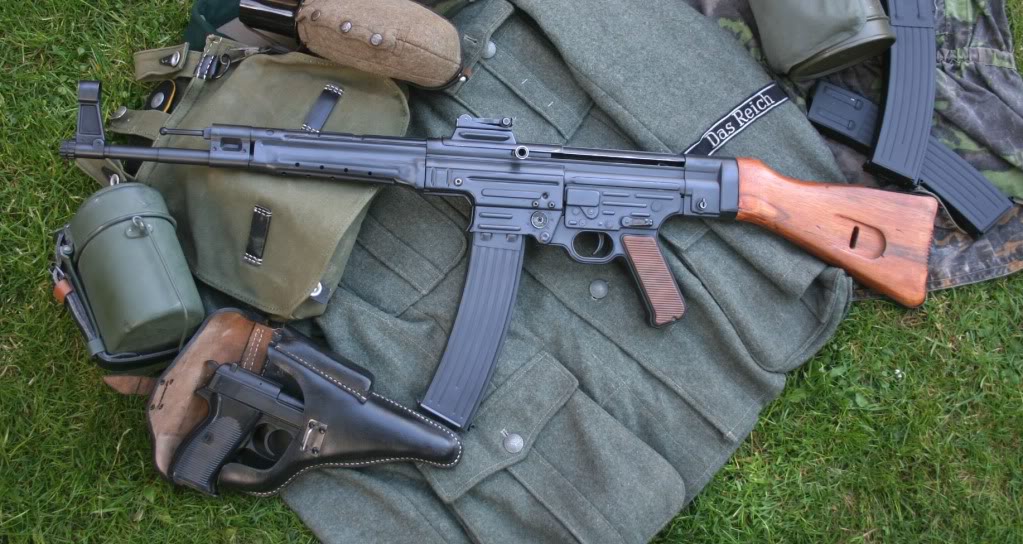 Senjata masa lalu dengan masa sekarang : STG 44 / Mp 44