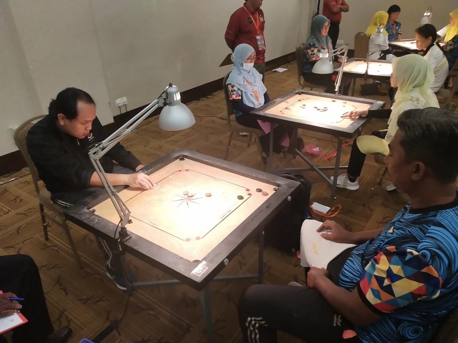 KOMUNITI KAROM ANTARABANGSA: 2020