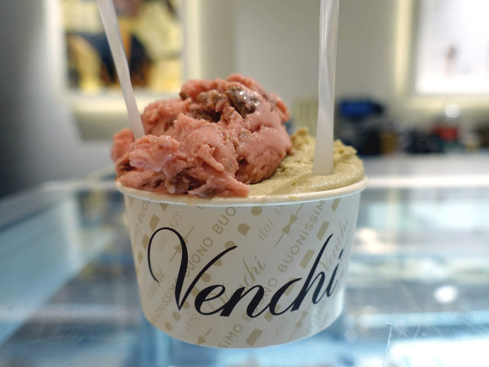 Venchi Chocolate & Gelato (Hong Kong, CHINA) ★★★★☆ | A traveling foodie ...