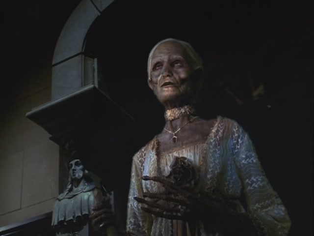 1001plus: Off Script: Rose Red