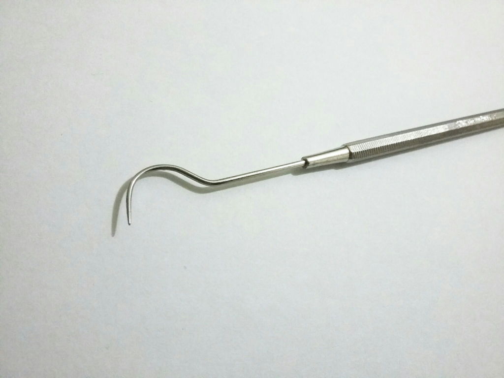 Alat Dasar Dokter Gigi yang Sering Digunakan