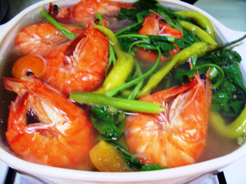 Pinoy Food Delights: Shrimp Sinigang (Sinigang na Hipon)
