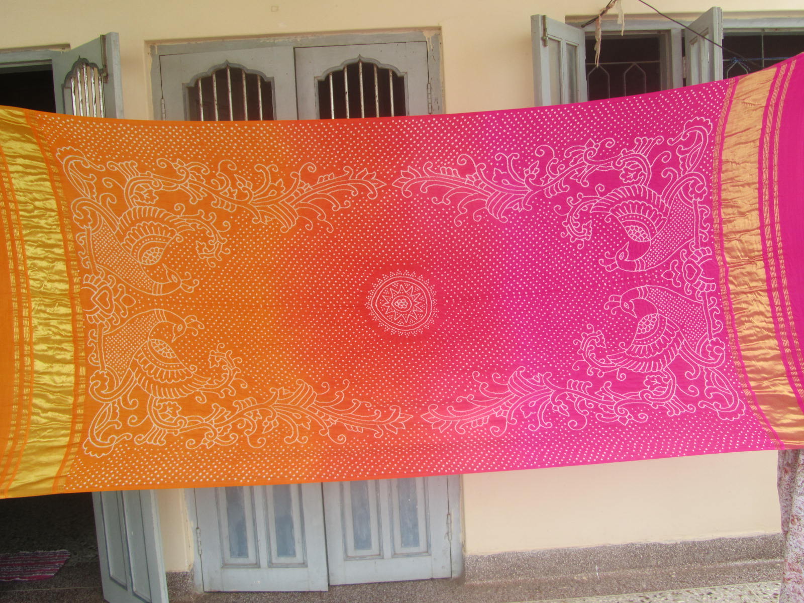 Kutchhi Hand Tie Dyed bandhani , shibori , clamp dyeing , block print ...