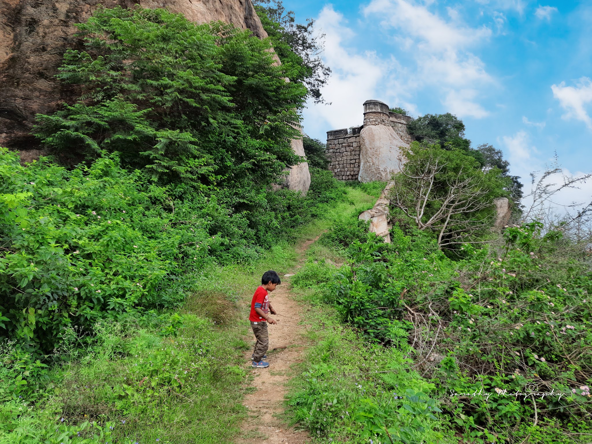 The Ravishing Rayakottai fort and Hidden Dam waterfalls