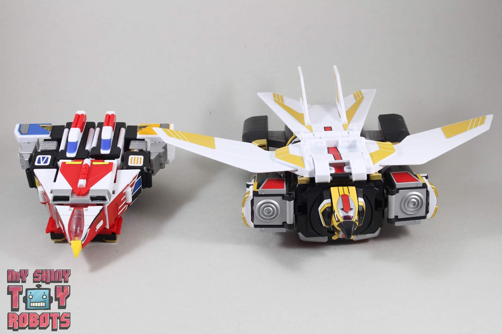 My Shiny Toy Robots: Toybox REVIEW: Super Mini-Pla Jet Garuda
