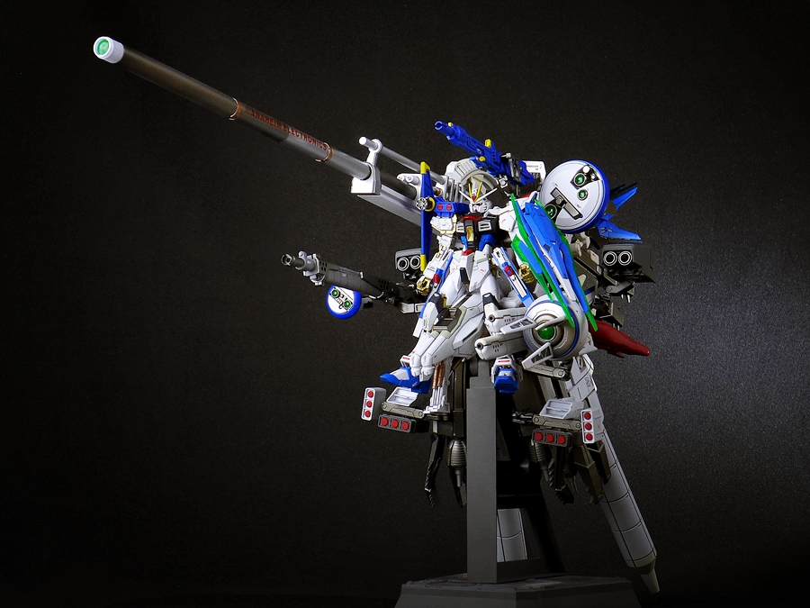 Custom Build: HG x RG 1/144 Deep Launcher Strike Freedom Gundam