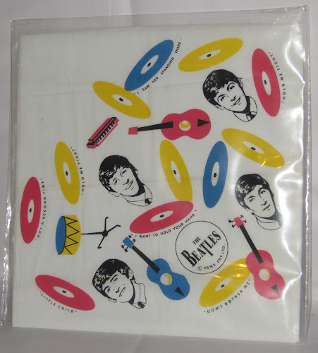 Liverpool Beatles Auction: Beatles Auction 2020 - Beatles Scarf