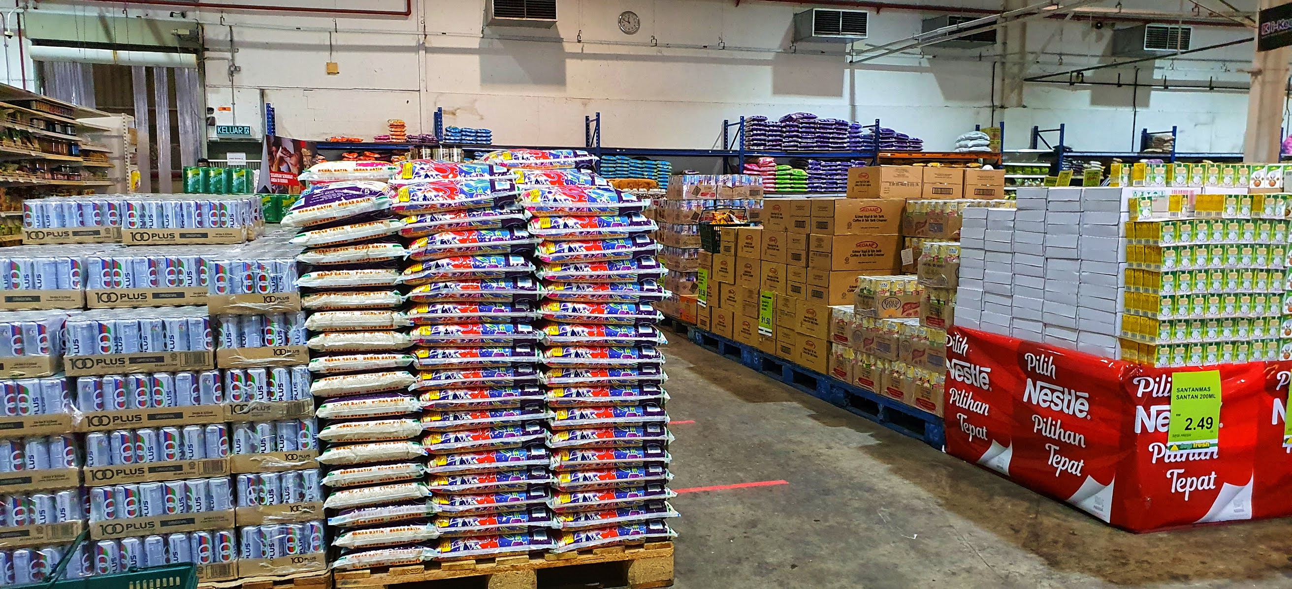 5 Top Reason to Shop at Segi Fresh Market.