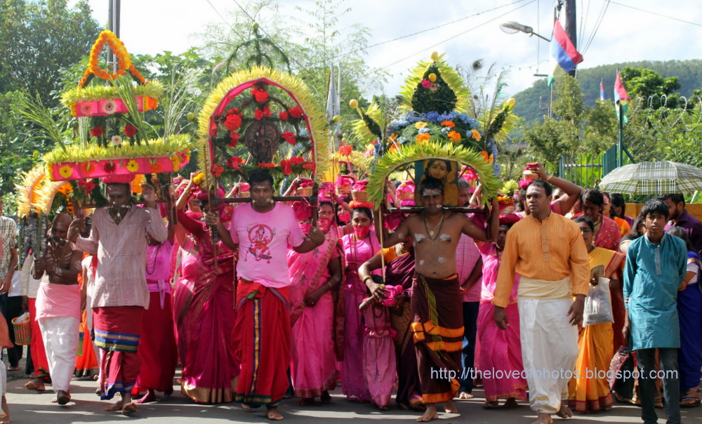 Red Needle's Tropical Passions: Sittirai Cavadee in Mauritius