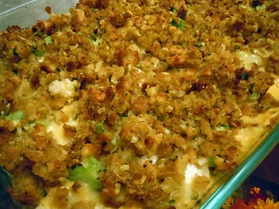 The Savvy Kitchen: Cheesy Chicken & Broccoli Stuffing Bake