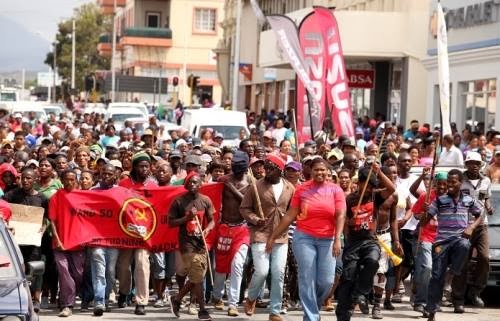 STAAN SAAM NUUSBLAD: South Africa: Protests pick-up leading up to the ...
