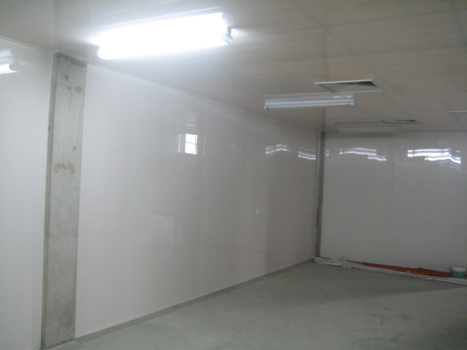 EDDE Interior Design and Supplies 宜得室内设计与供应商: uPVC Partition & Ceiling ...