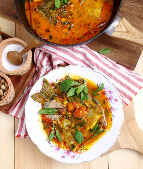 Resep Asam Padeh Ikan dengan Daun Ruku-Ruku | Just Try & Taste