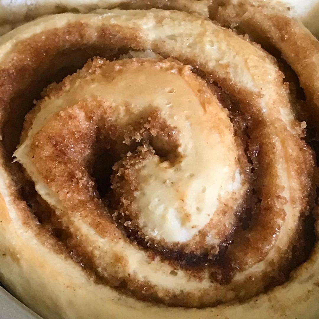 Blue Ribbon Kitchen: Cinnamon Rolls