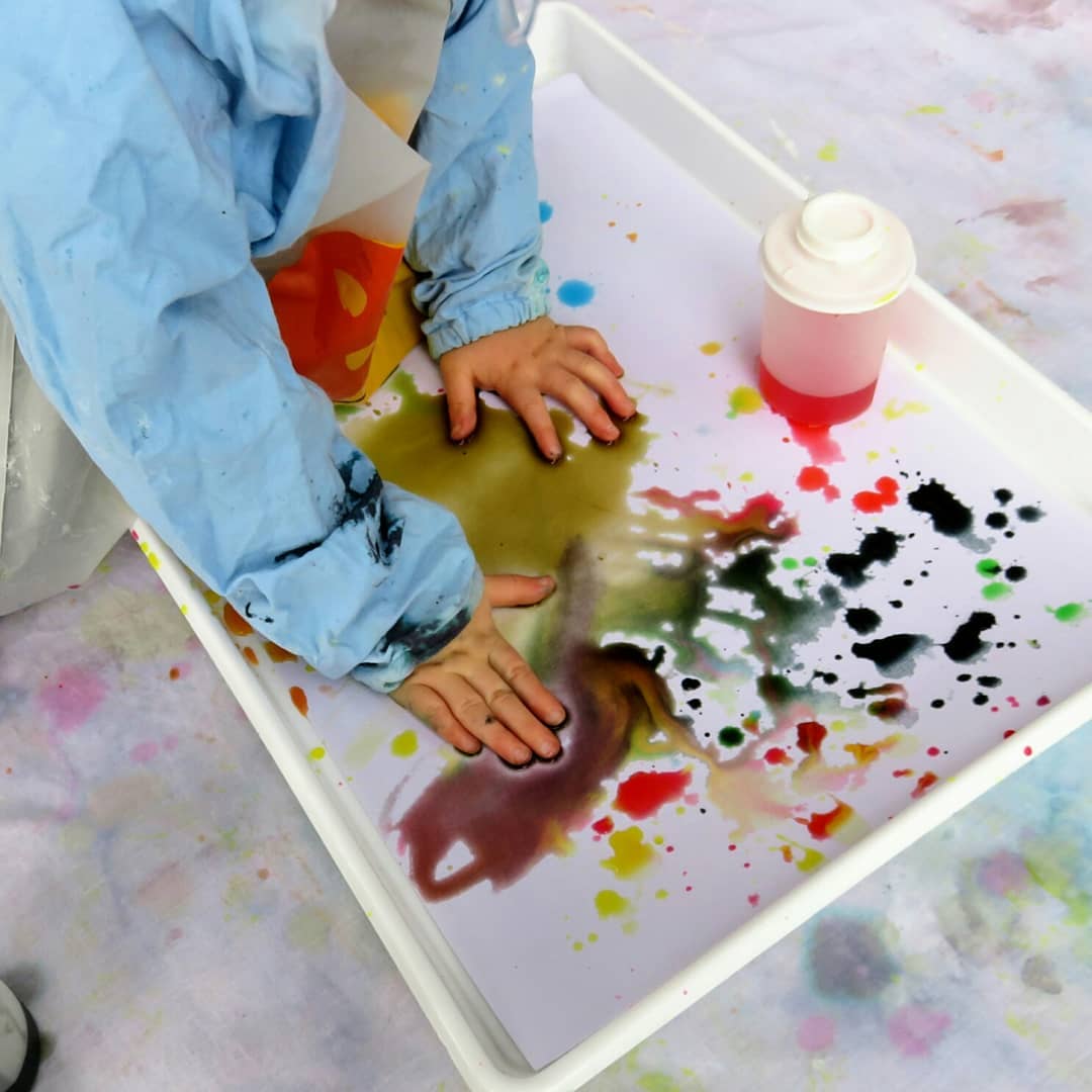 Shaker painting with watercolours