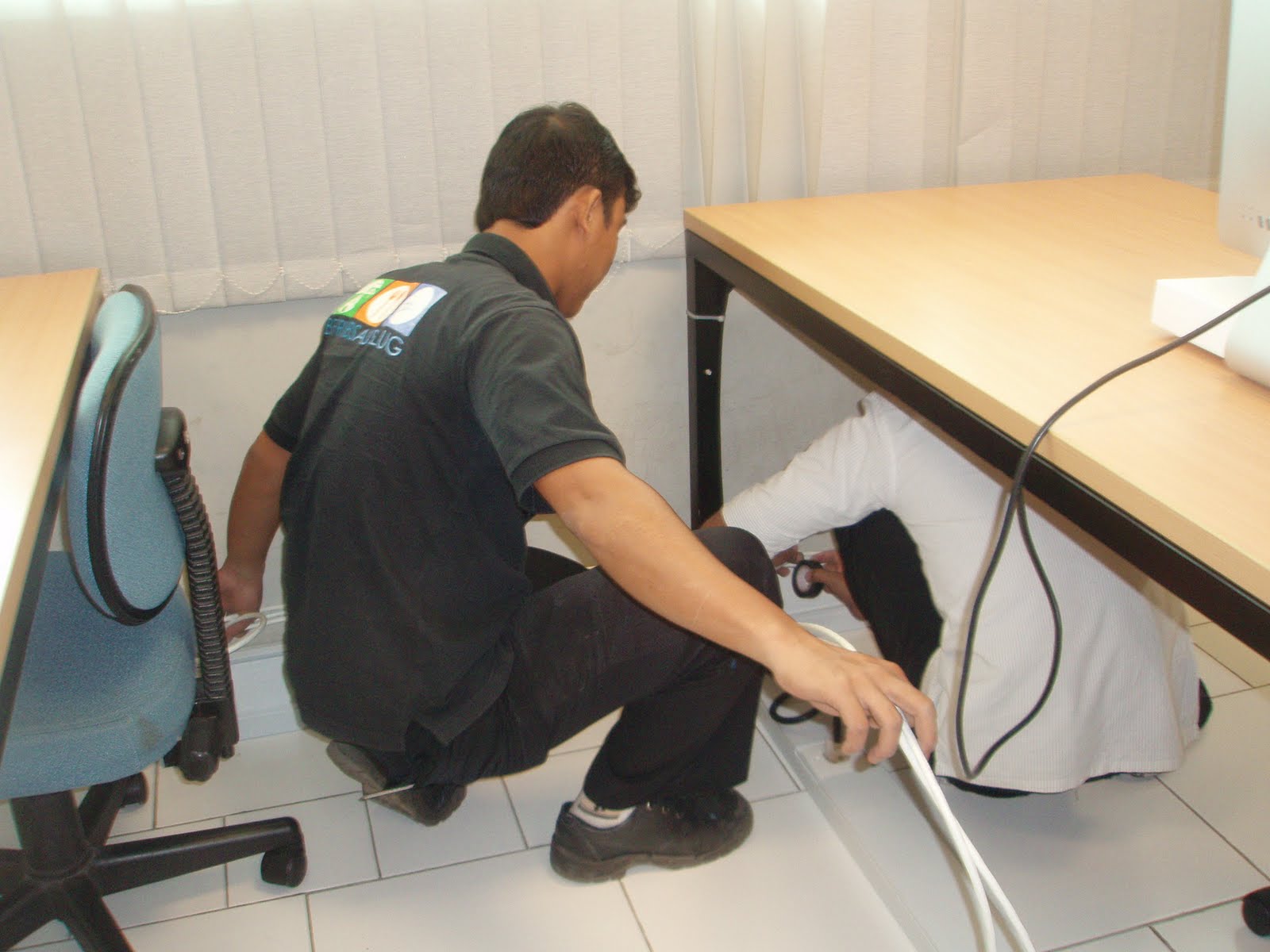 SGU NEW Multi Purpose Computer Lab: Day 18 - 23 - Network Cable ...