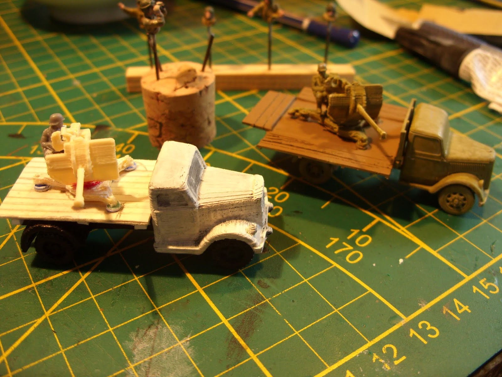 WORLD WAR 2 MODELZONE: 1:100 Zvezda Opel Blitz With 3D Printed Flak 38