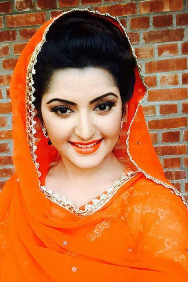 9 Best LooK of Bangladeshi Model PORI MONI | New Actress