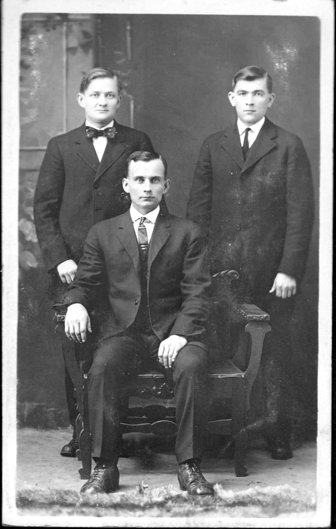 Aunt Helga's Album - Old Pictures of Finnish Americans: Eli Tervo's friends