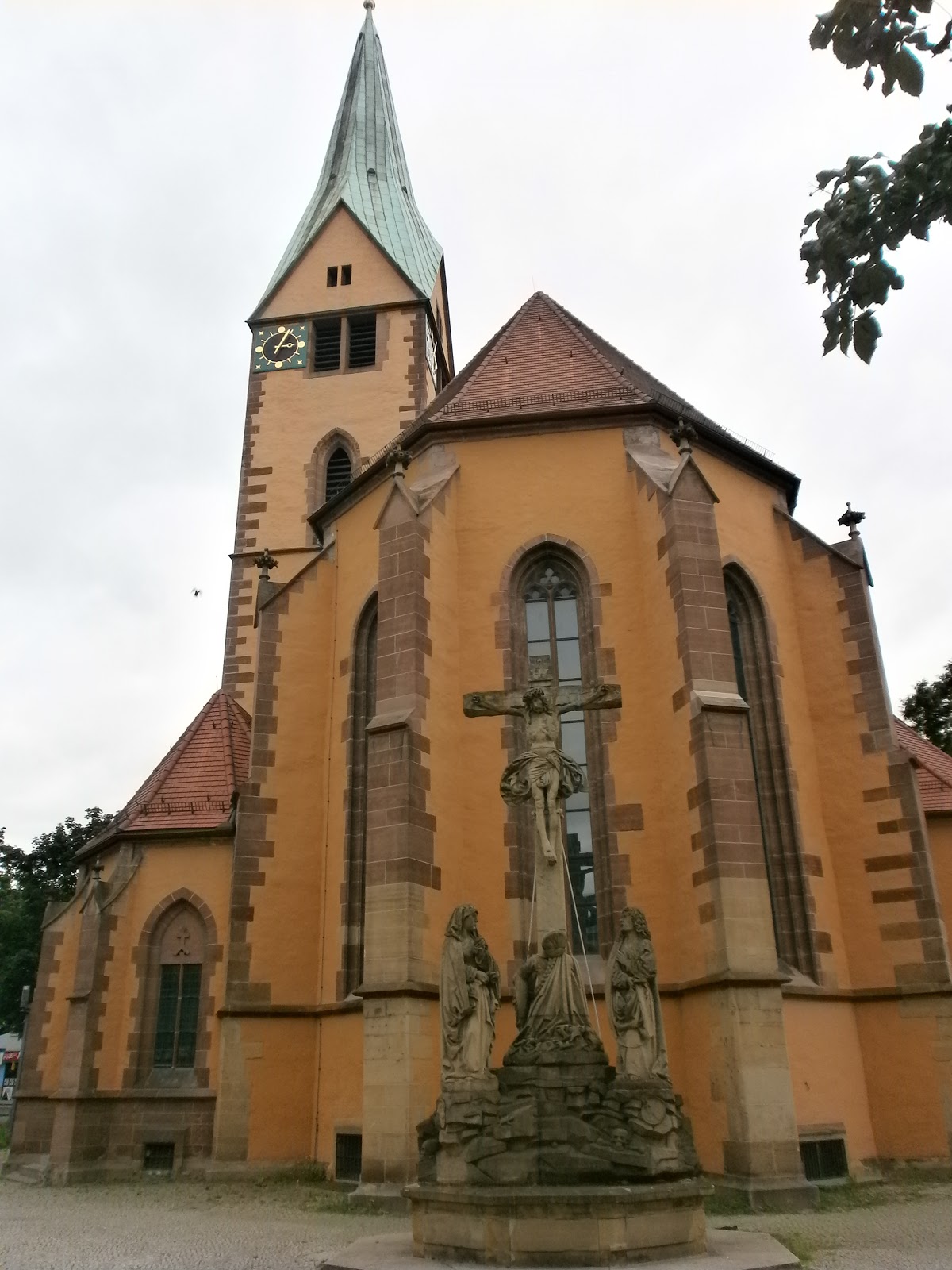 Wege in der Region Stuttgart: Der Leonhardsplatz in Stuttgart-Mitte