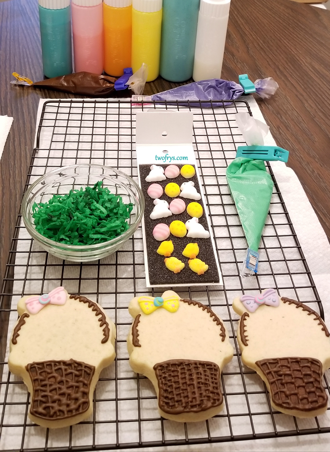 Two Frys: Spring Lemon Cookies