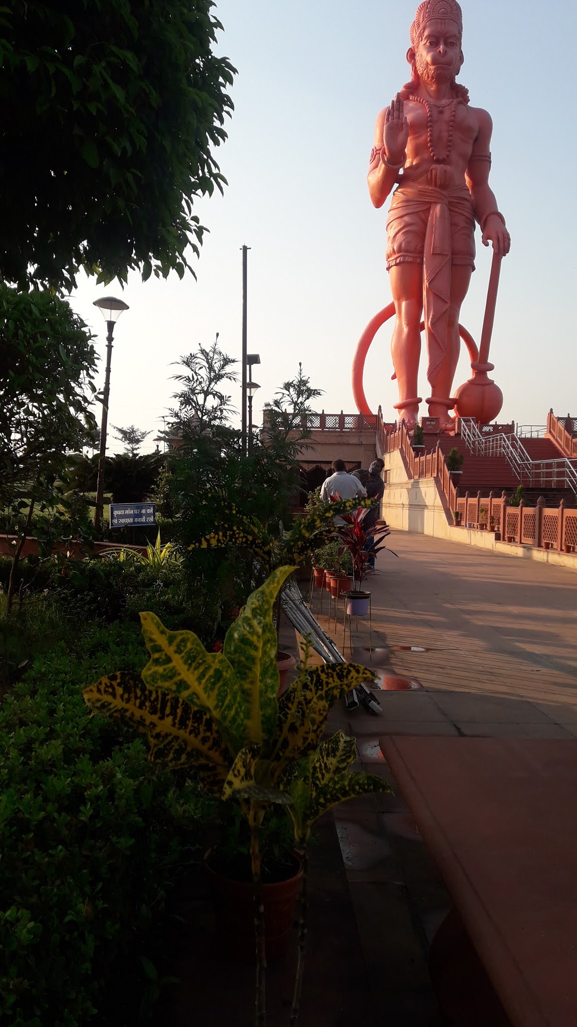 Siddheshwar Hanuman temple Simariya - Tallest statue of Lord Hanuman ...