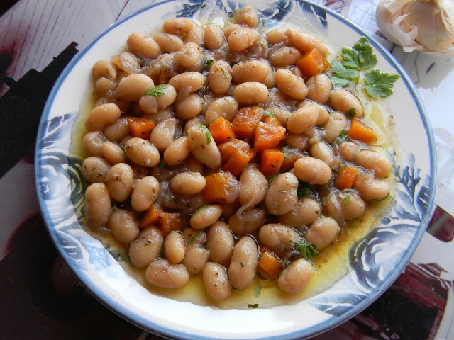 Yeni Baharlı,Tarçınlı Badalan Fasulye Pilaki | Vişnap