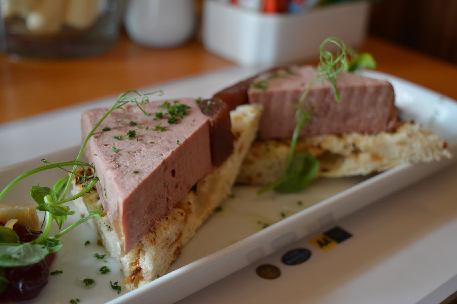 The Hog's Head Inn | A Child-friendly pub with a play area near Alnwick ...