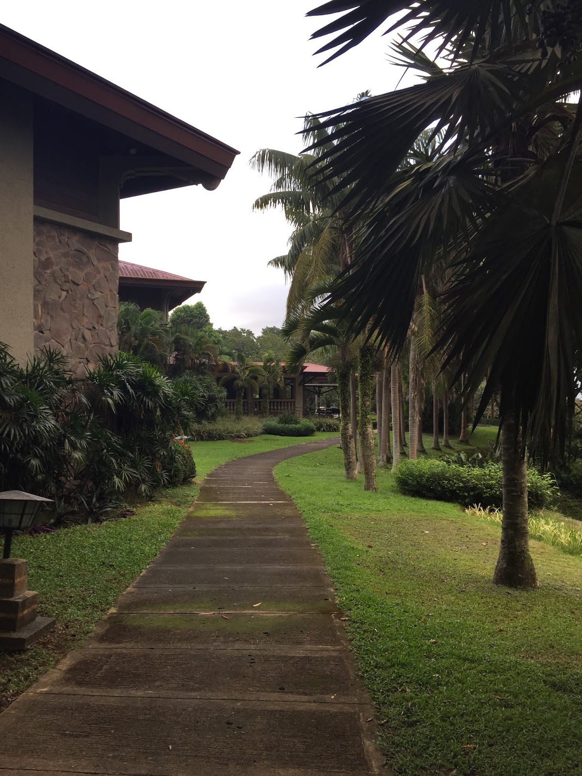 Documentarist: Opus Dei: Makiling Retreat Center Laguna