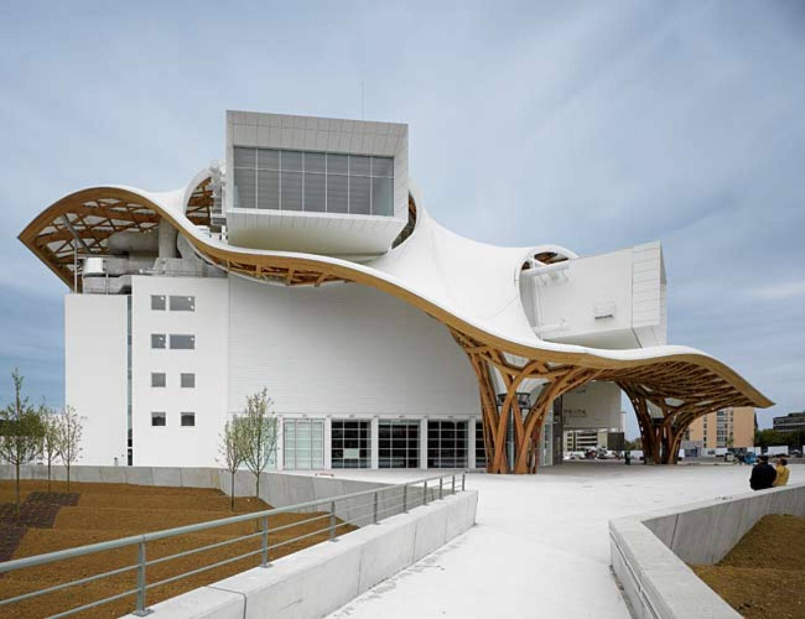 architecture now and The Future: CENTRE POMPIDOU-METZ BY SHIGERU BAN ...