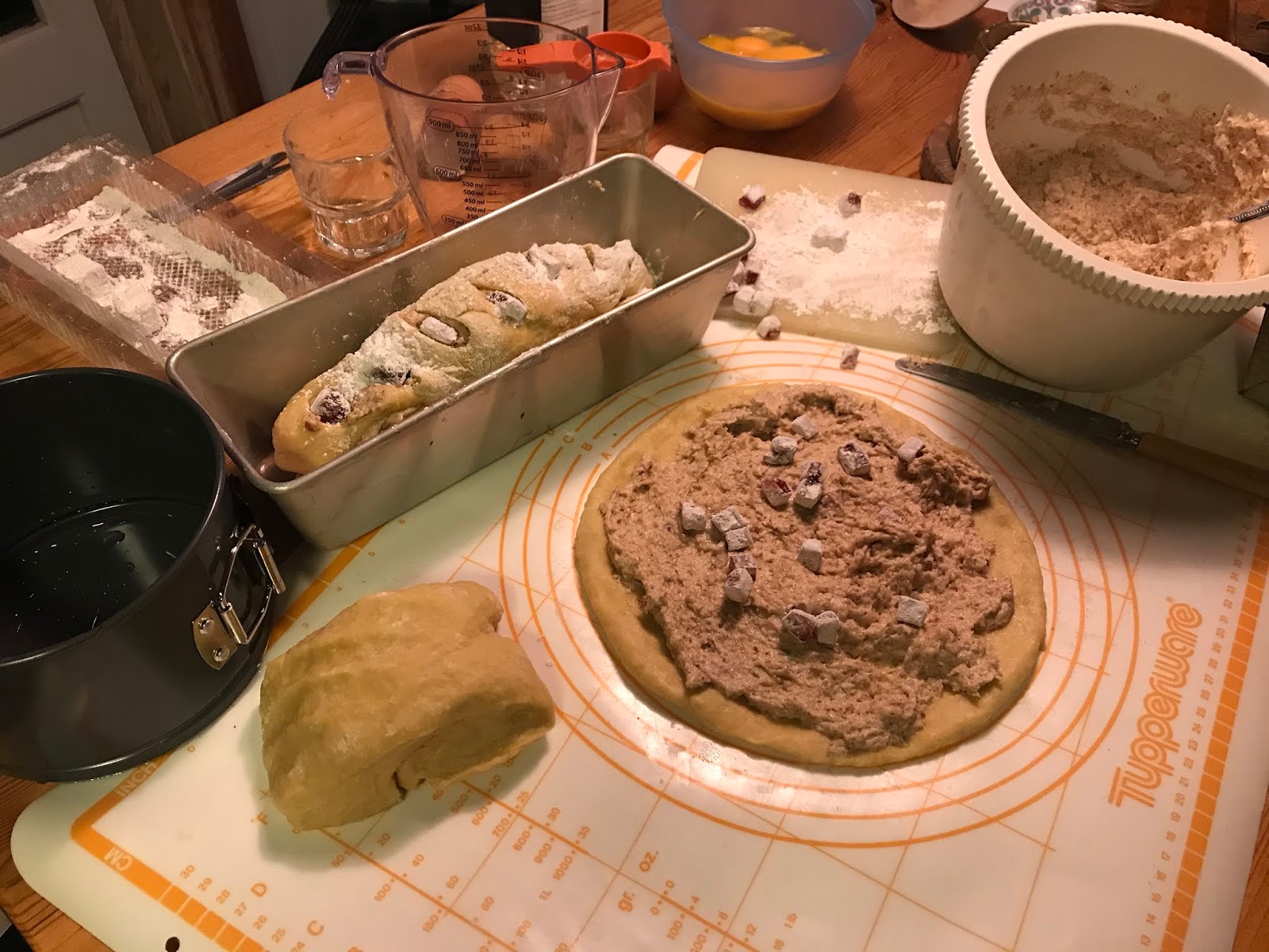 Vilt og vakkert: Julekakeraid; Cozonac eller Kozunak eller colac fra ...