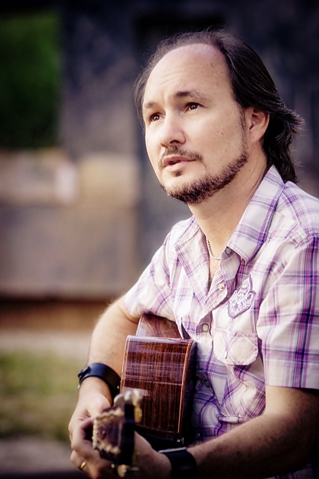 Entre o Sonho e a Realidade: David Quinlan