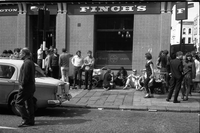 ON THE ROAD Archives: THE FAMOUS PUBS, HENEKEY’S AND FINCH’S, on ...