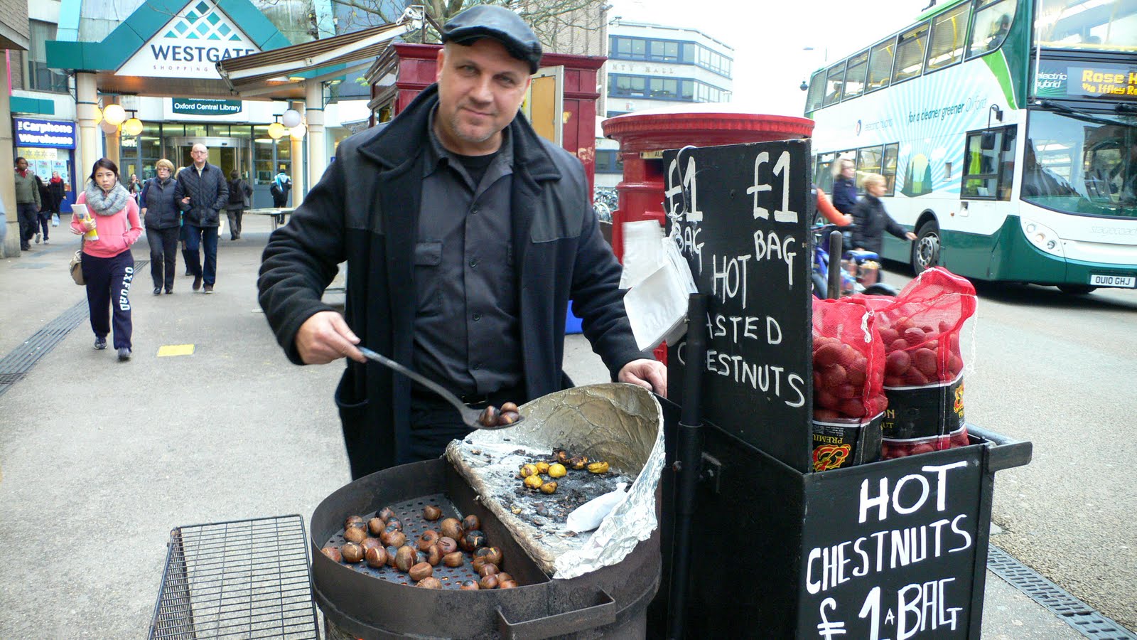 Oxford Daily Photo: Traditional Roasted Chestnuts In Queen Street