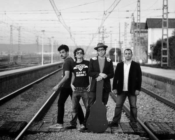 GRUPOS y CANTANTES ESPAÑOLES de todos los estilos musicales:: FLOW